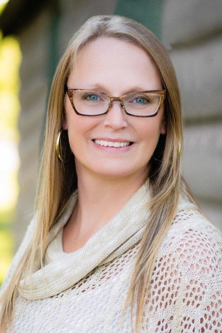 Heidi Lake's Instagram, Twitter & Facebook on IDCrawl