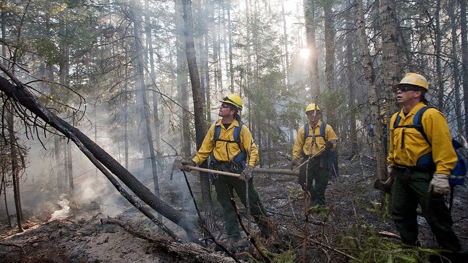 Photos: Ojibwe crews tackle the BWCA wildfire | MPR News