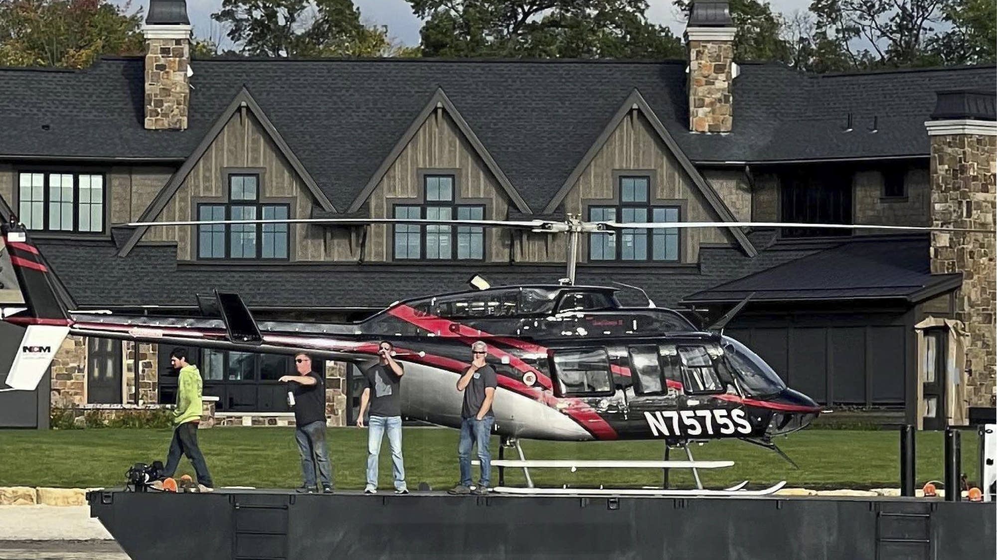 Twin Cities CEO sues city of East Gull Lake over helicopter use | MPR News