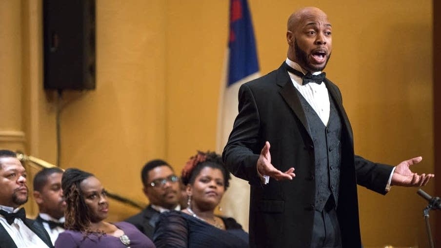 A tenor's-eye view of choral music