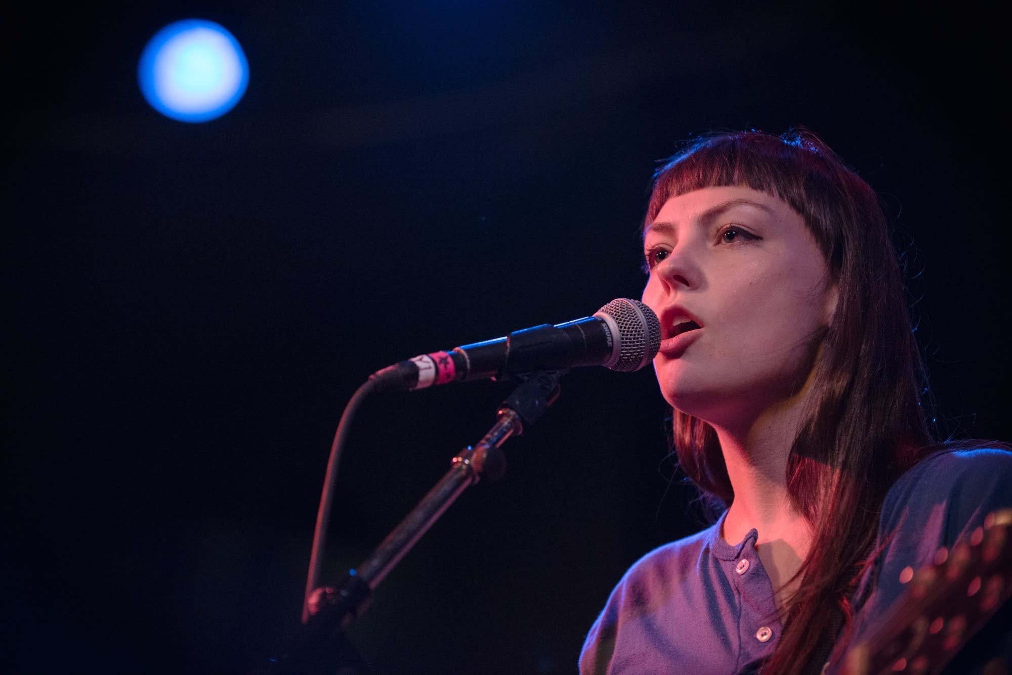 Review: Angel Olsen entrances the Cedar Cultural Center
