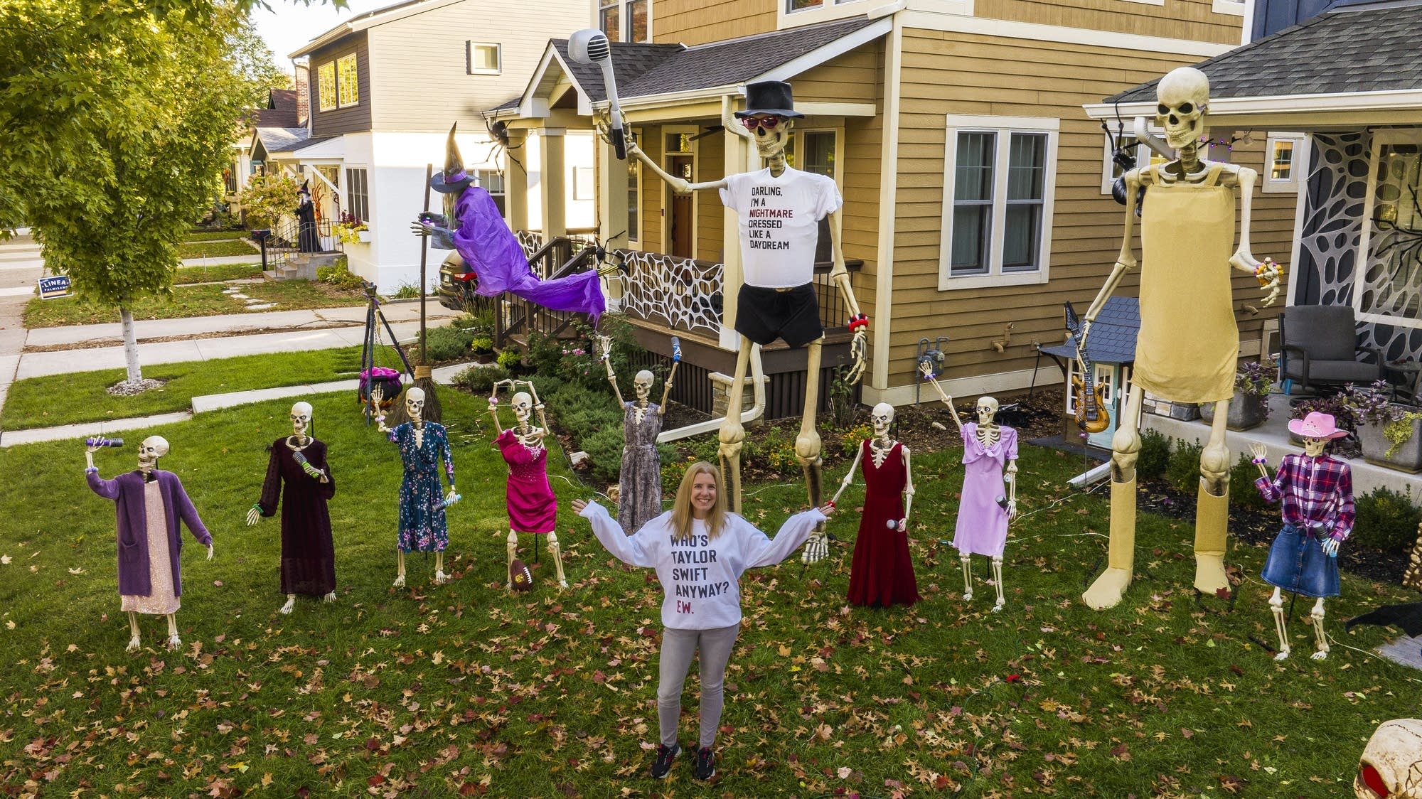 'Bone Iver' and bony Taylor Swifts: 12-foot skeletons delight across ...