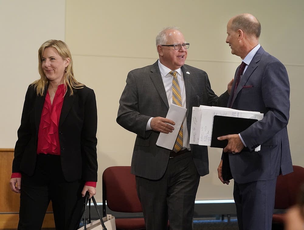 Deal reached on Minnesota budget; special session needed | MPR News