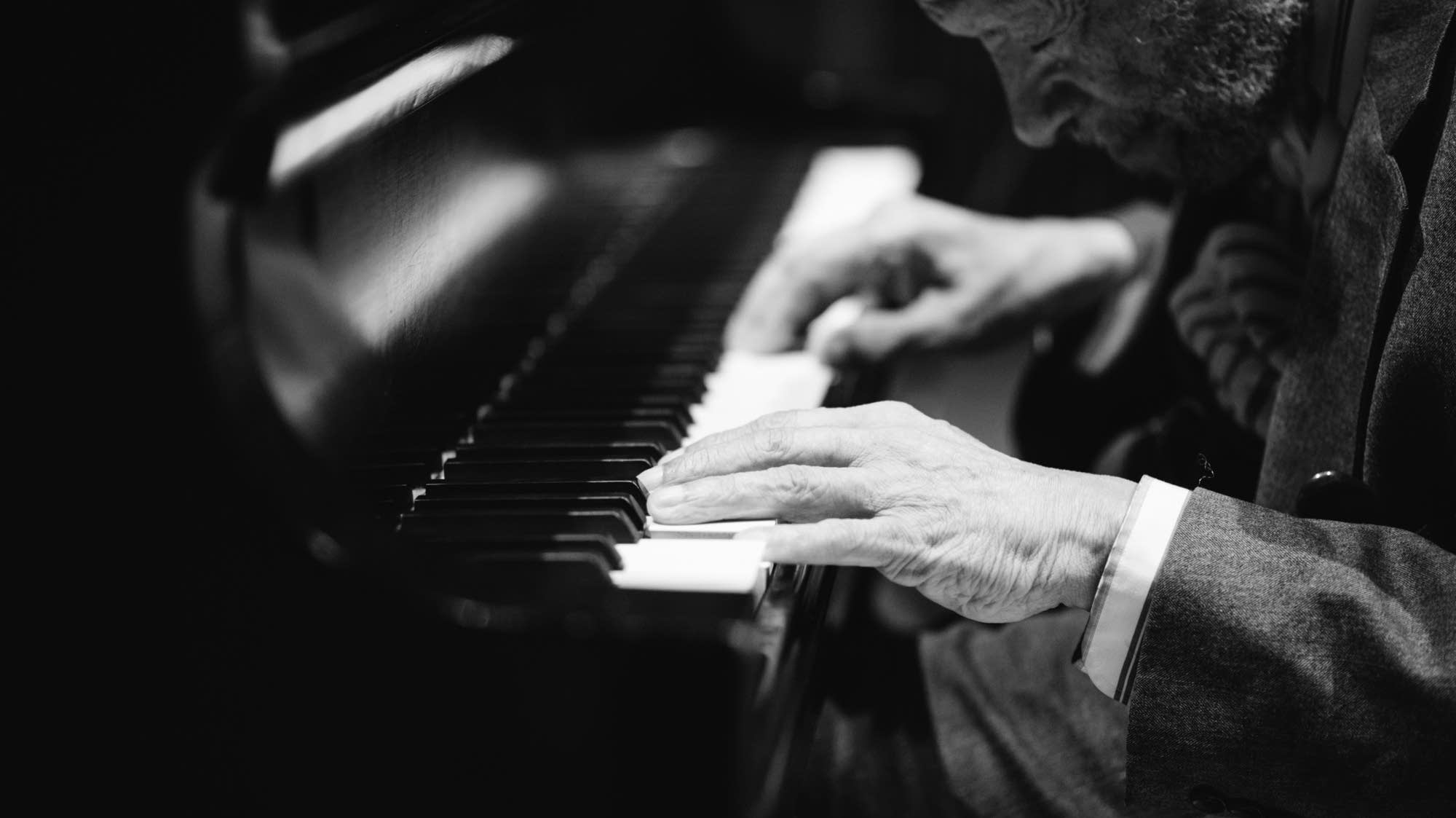 Living legend Cornbread Harris shares stories and songs from his seven ...