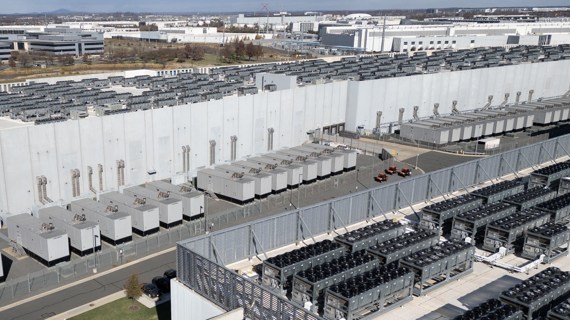 More data centers plan to build their own natural gas plants for power
