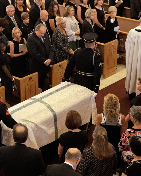 Gerald Ford Funeral Open Casket