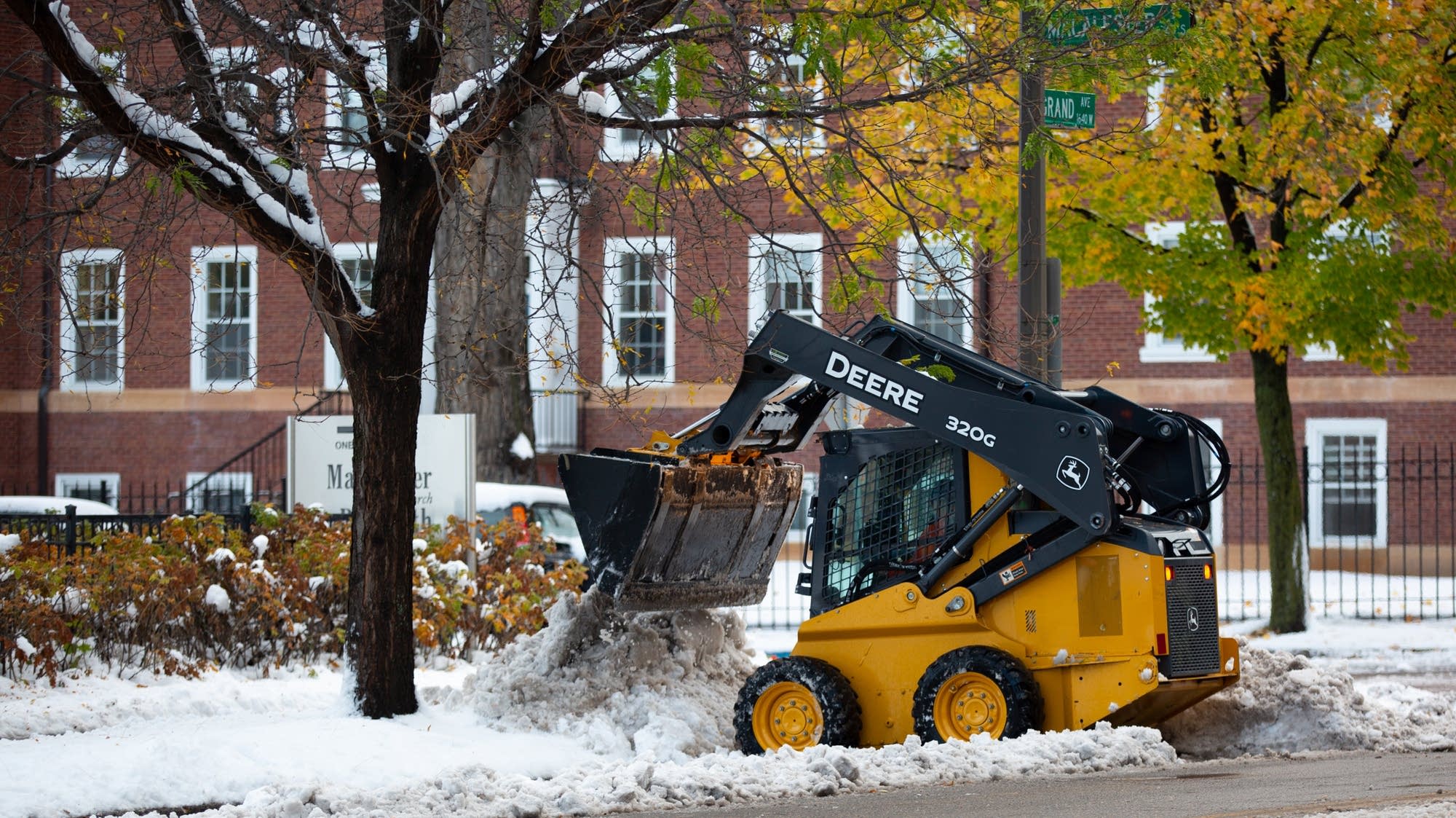 Storm update: Evening snowburst likely with 2 to 5 inches for Twin ...