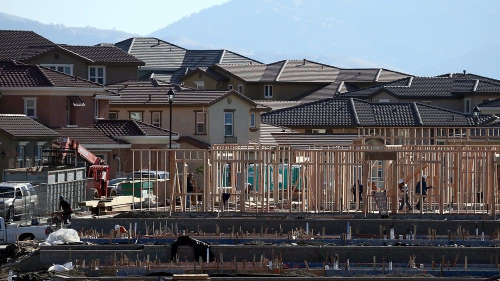 Home construction falls for a 3rd month | MPR News