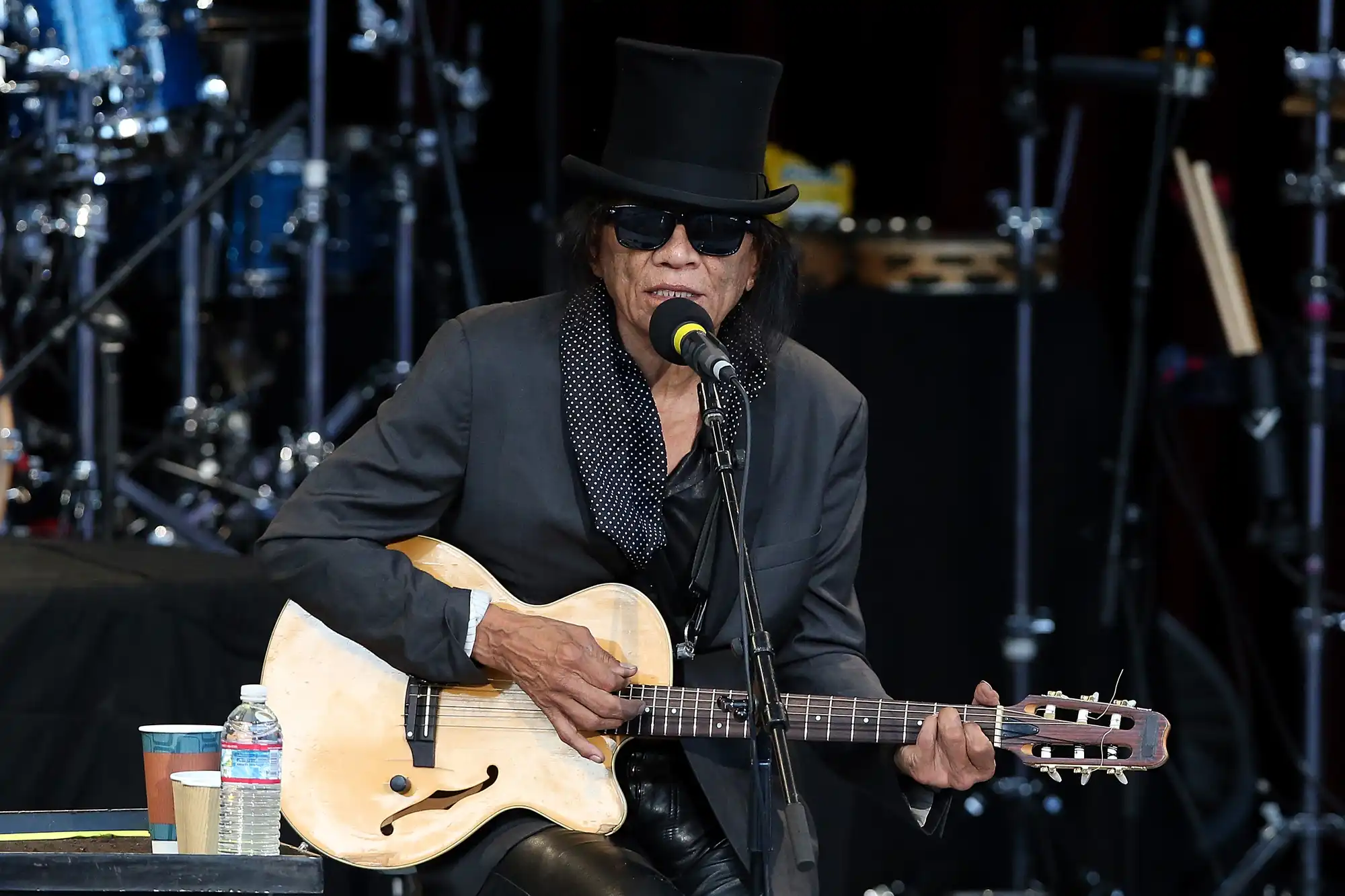 Singer and songwriter Sixto Rodriguez, subject of 'Searching for Sugar ...