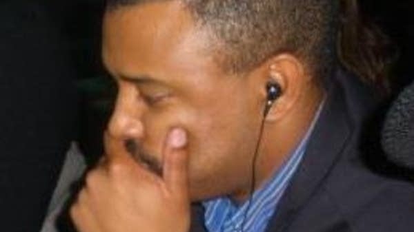 Candidates hold croon-off for Minneapolis council seat | MPR News