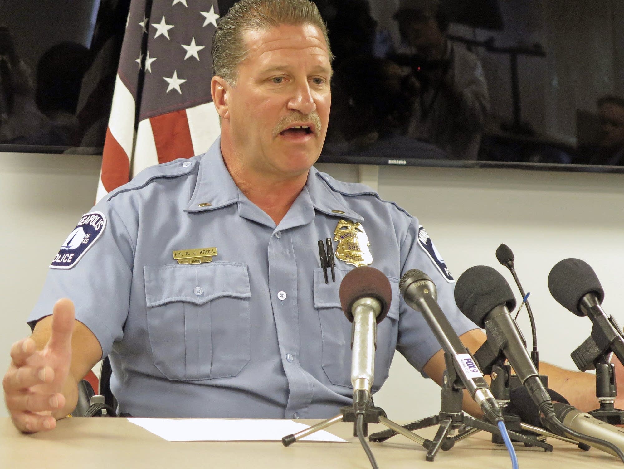 Mpls. police union: Support of Pawlenty not improper | MPR News
