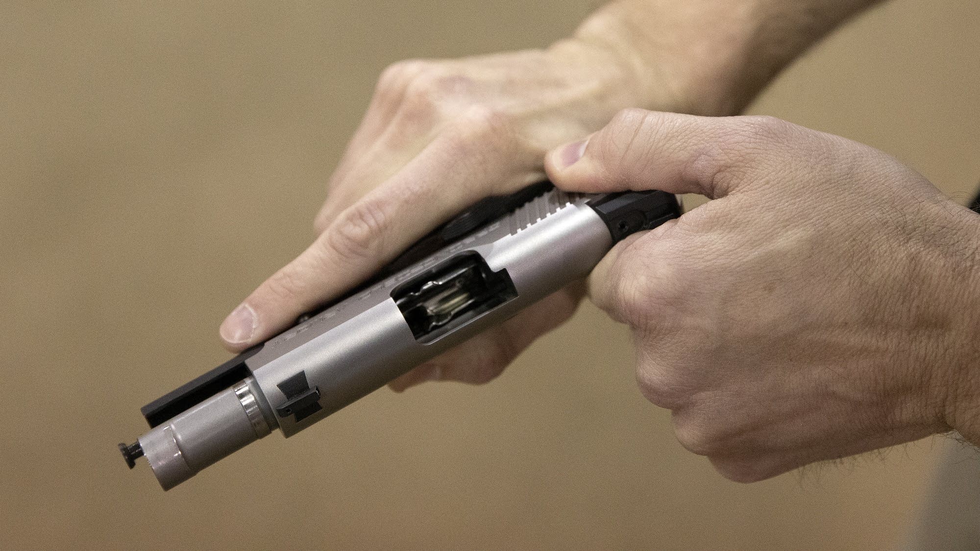 Federal judge: 18-20 year-olds can get Minnesota gun permits | MPR News