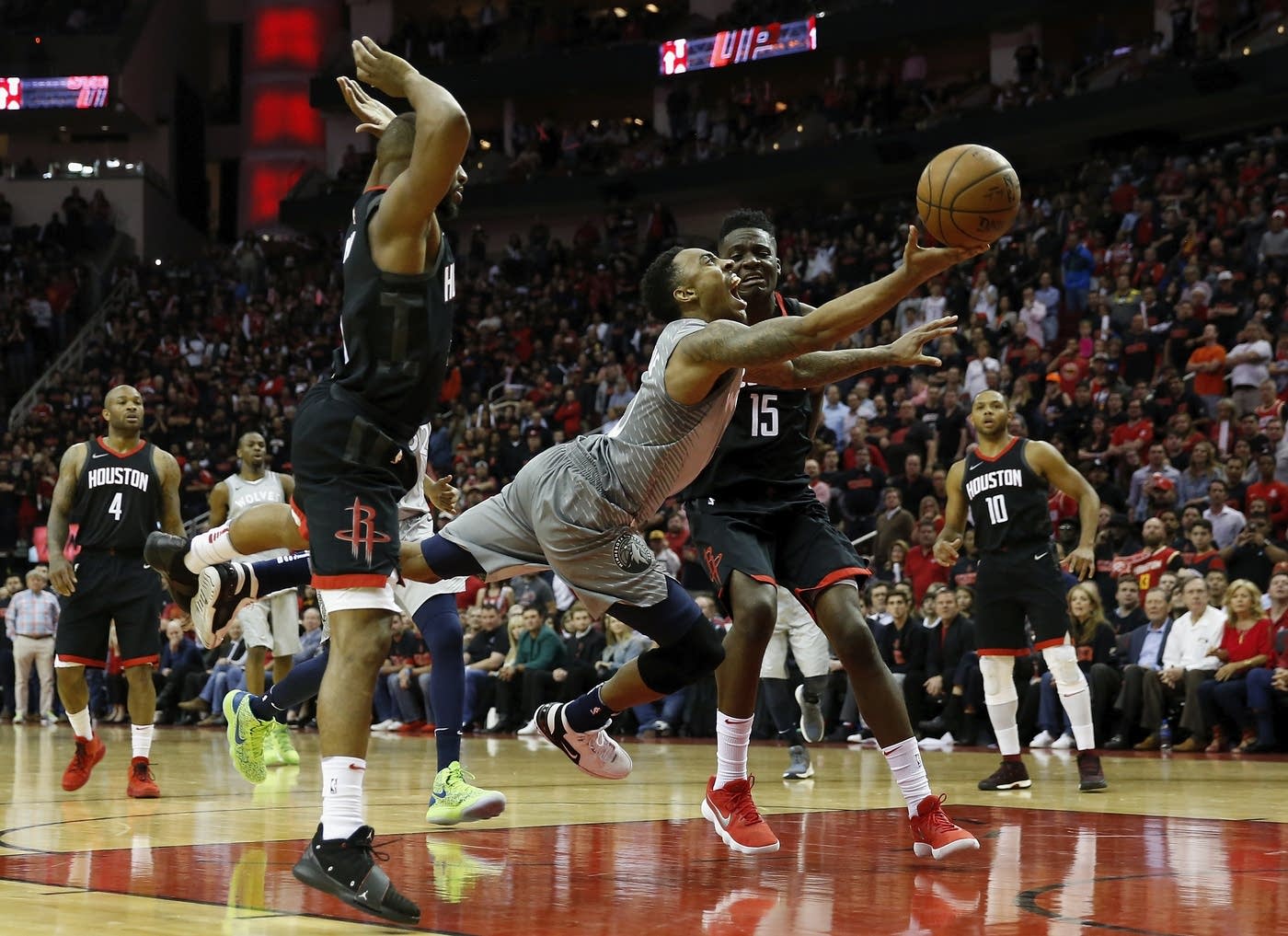 Harden scores 44 points, Rockets beat Wolves 104-101 | MPR News