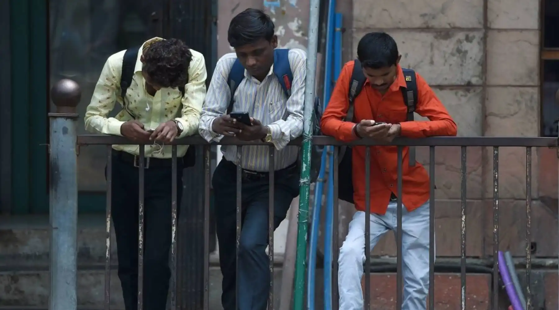 Why smartphones are "revolutionary" for India