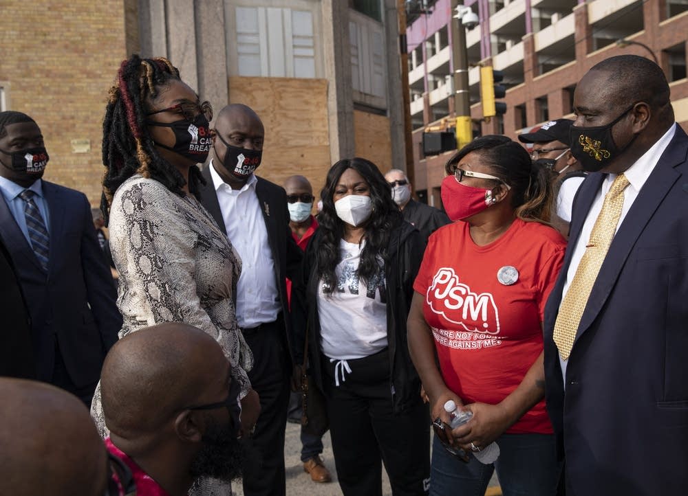 Floyd family launches George Floyd Memorial Foundation | MPR News