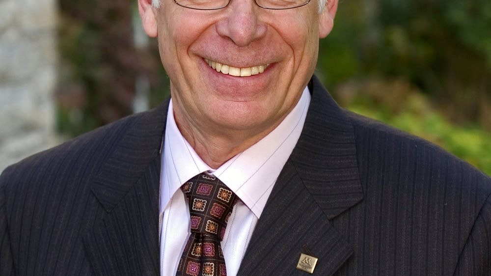 U of M President Bruininks answers questions on Midday | MPR News