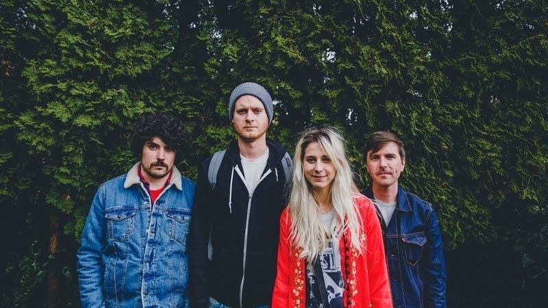 First Listen: Bully, 'Feels Like'
