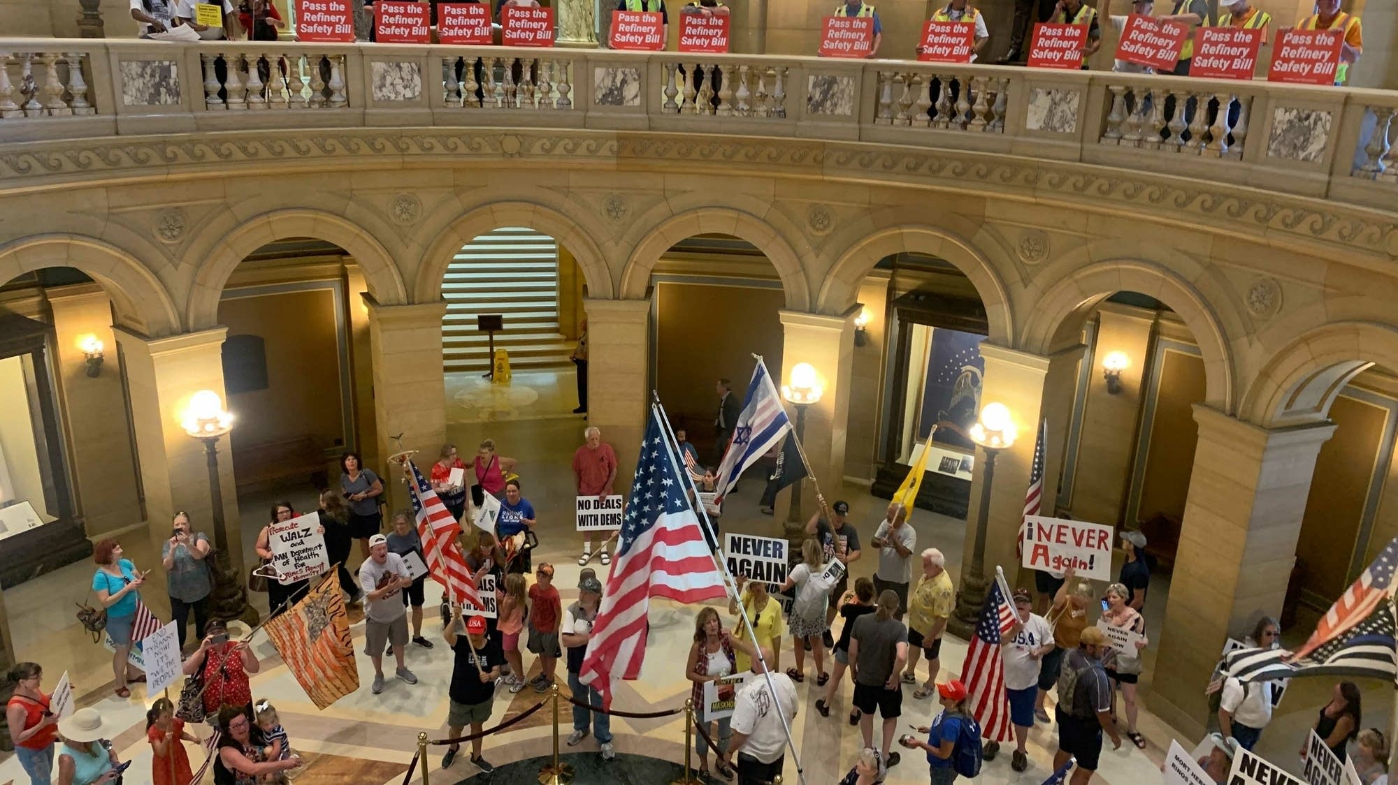 Special session begins with Walz emergency extension | MPR News