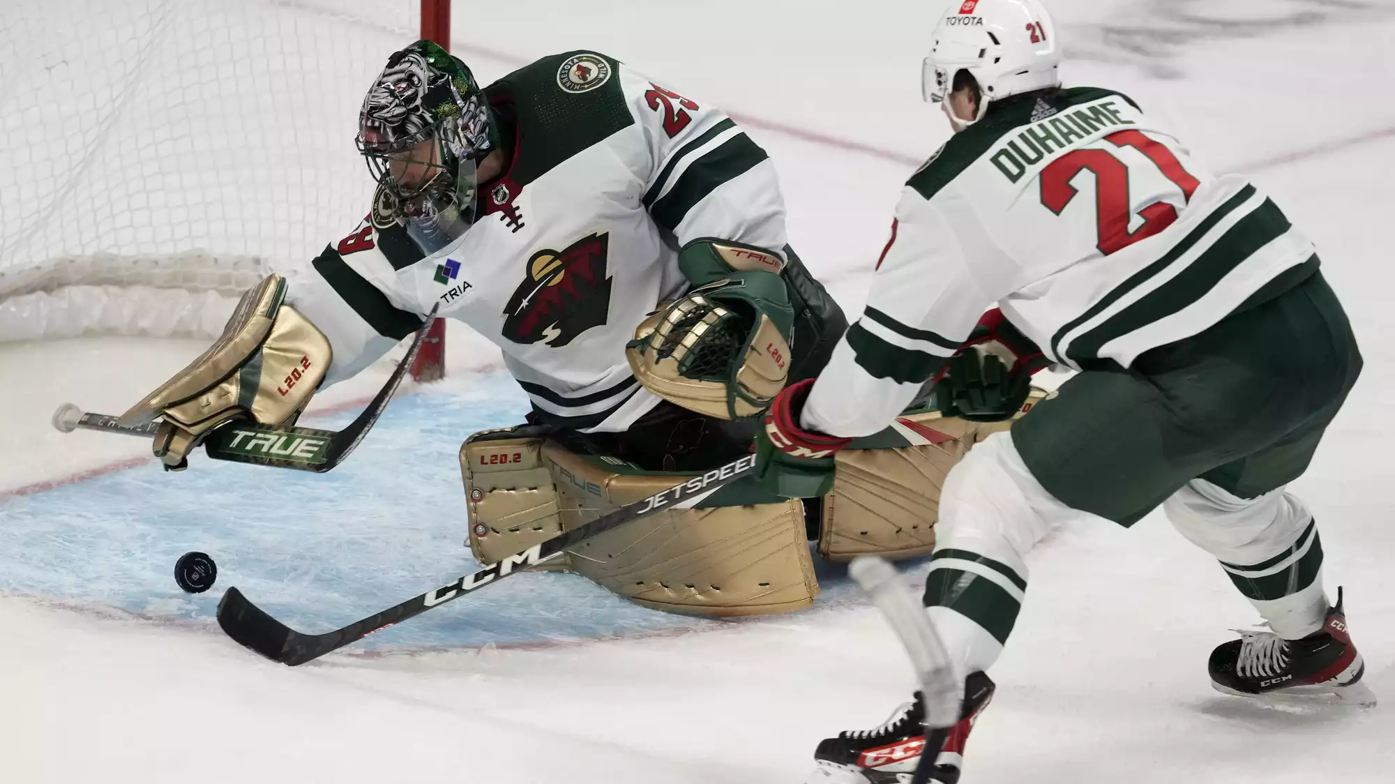 Minnesota tops Ottawa 4-2, ends Senators' 4-game win streak | MPR News