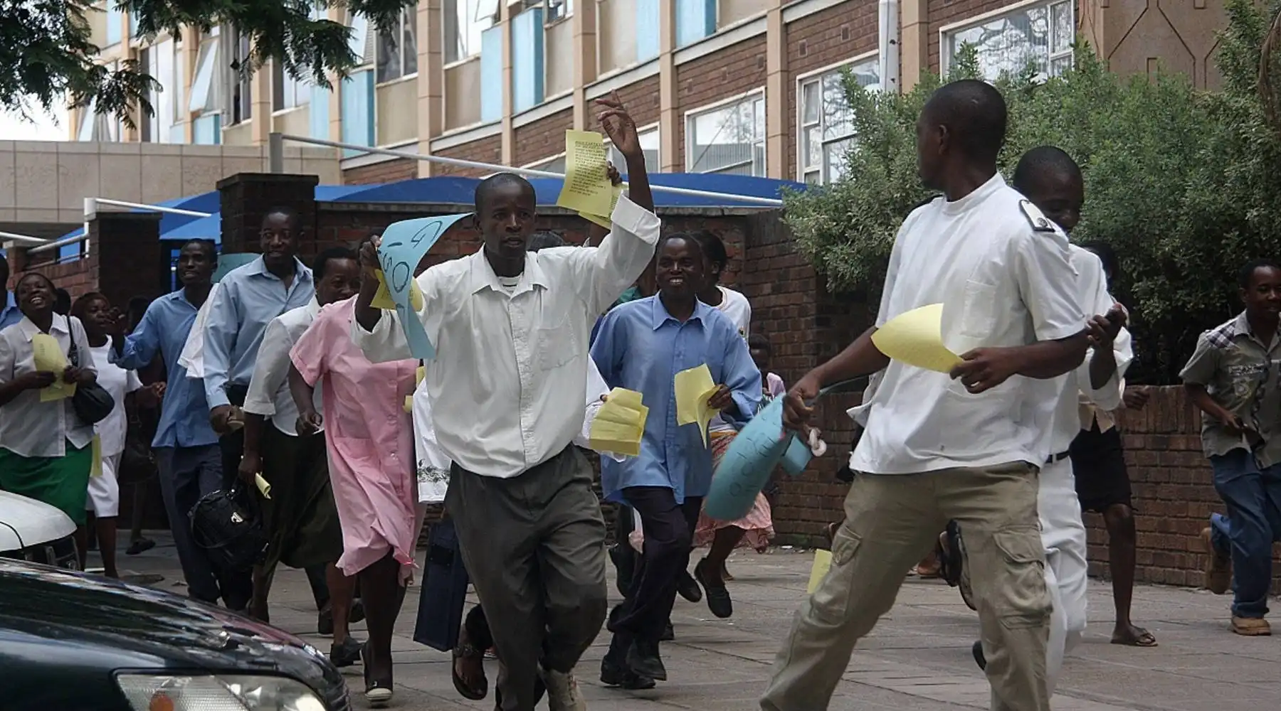 04/19/2018: What thousands of striking Zimbabwean nurses mean for the ...