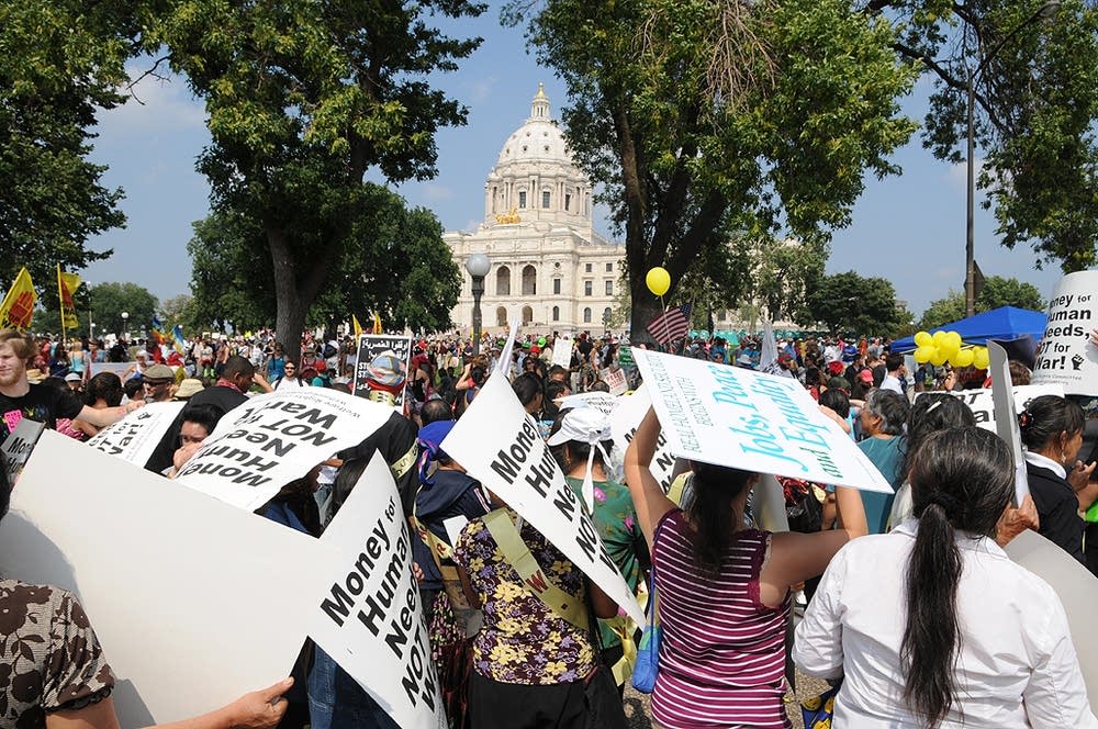 Slideshow: Anti-war protesters | Minnesota Public Radio News