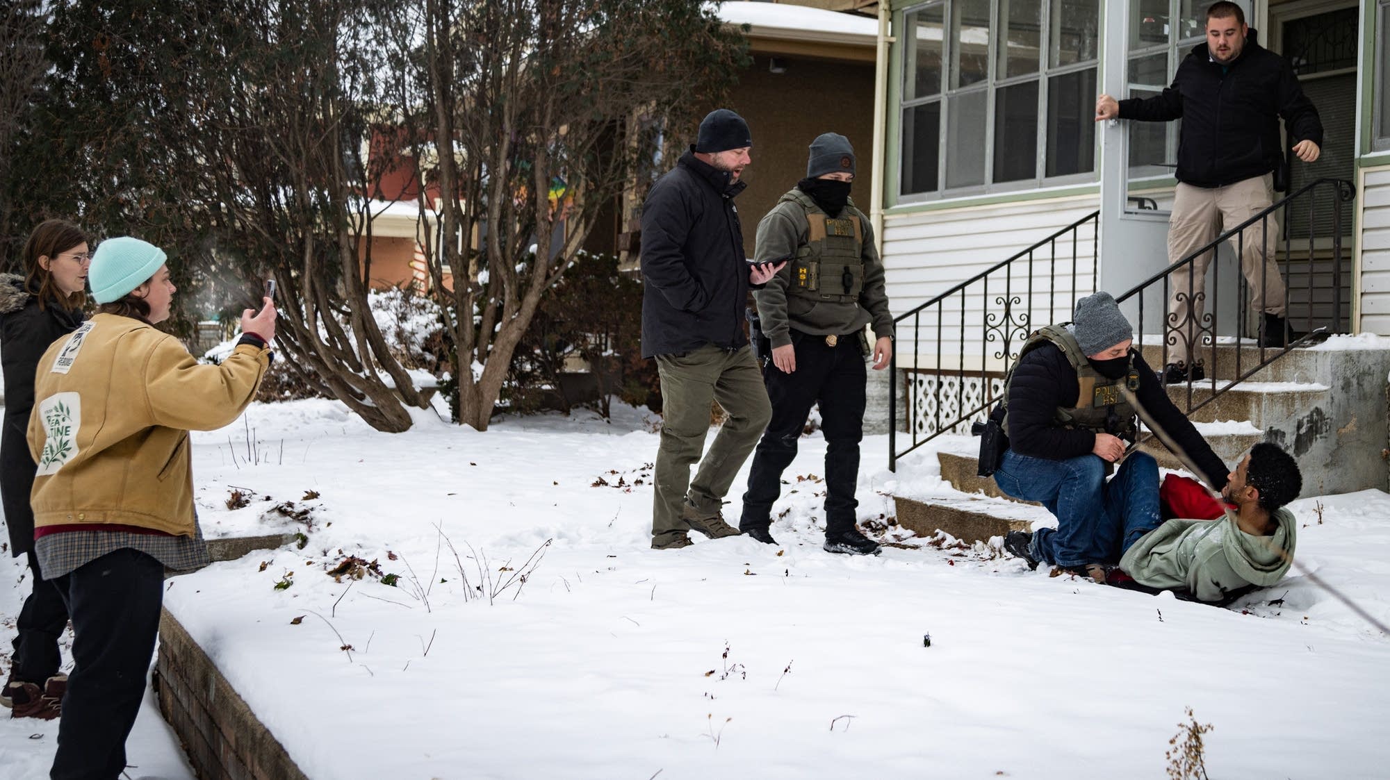 'Do's and don'ts' if you monitor ICE agents, immigration actions in ...