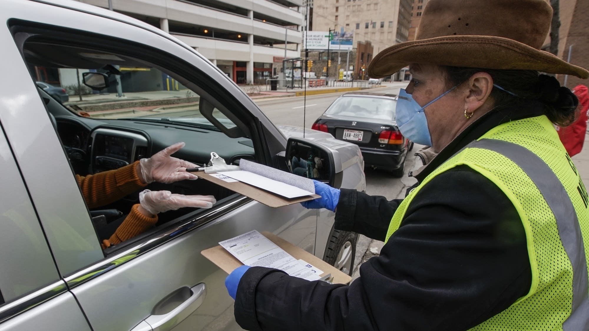 Wisconsin GOP appeals to Supreme Court to block extended voting | MPR News