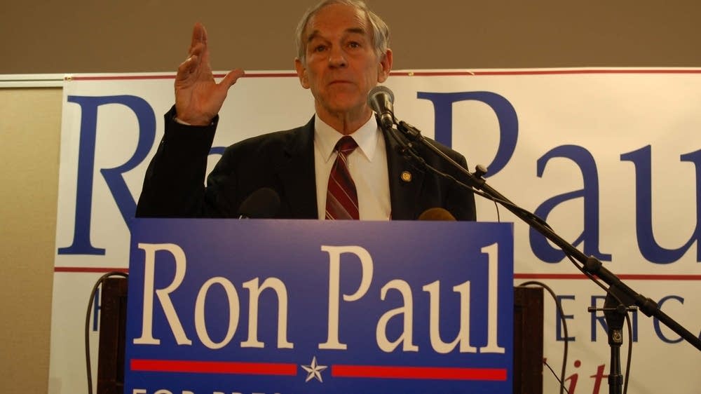 Thousands rally for Ron Paul | MPR News