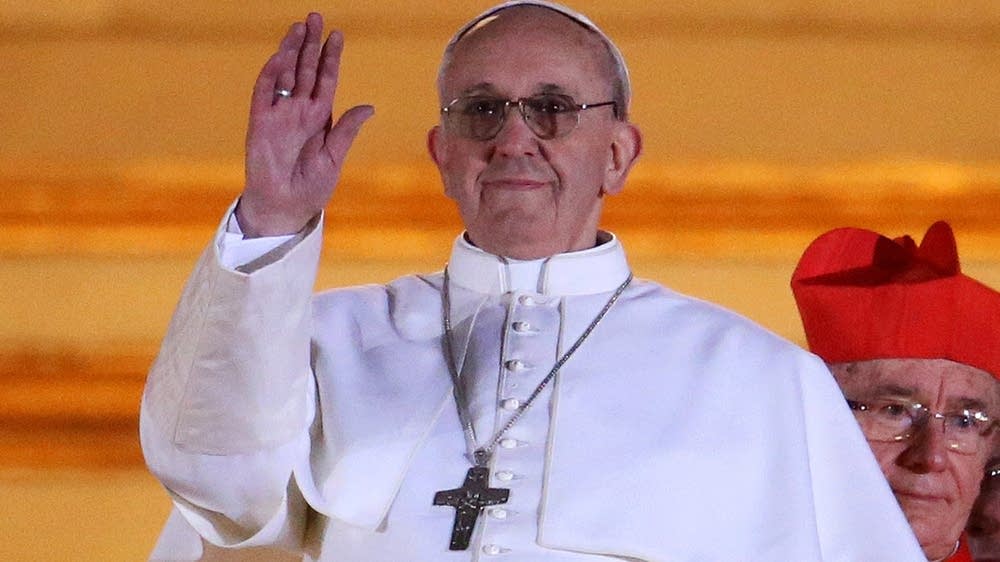 Breaking: Pope Francis I Loves Opera