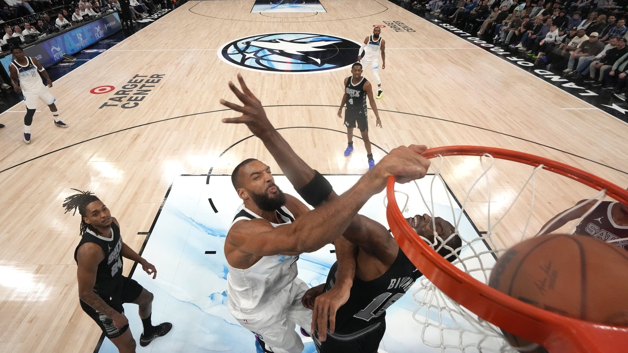 Rudy Gobert returns to Timberwolves’ lineup after 10-game absence with ...