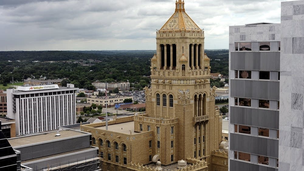 Rochester: Carillon bells ring out from Mayo Clinic tower | MPR News