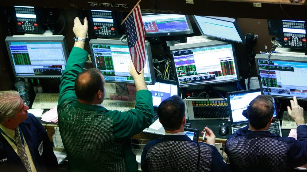 Stocks rise, capping down week | MPR News