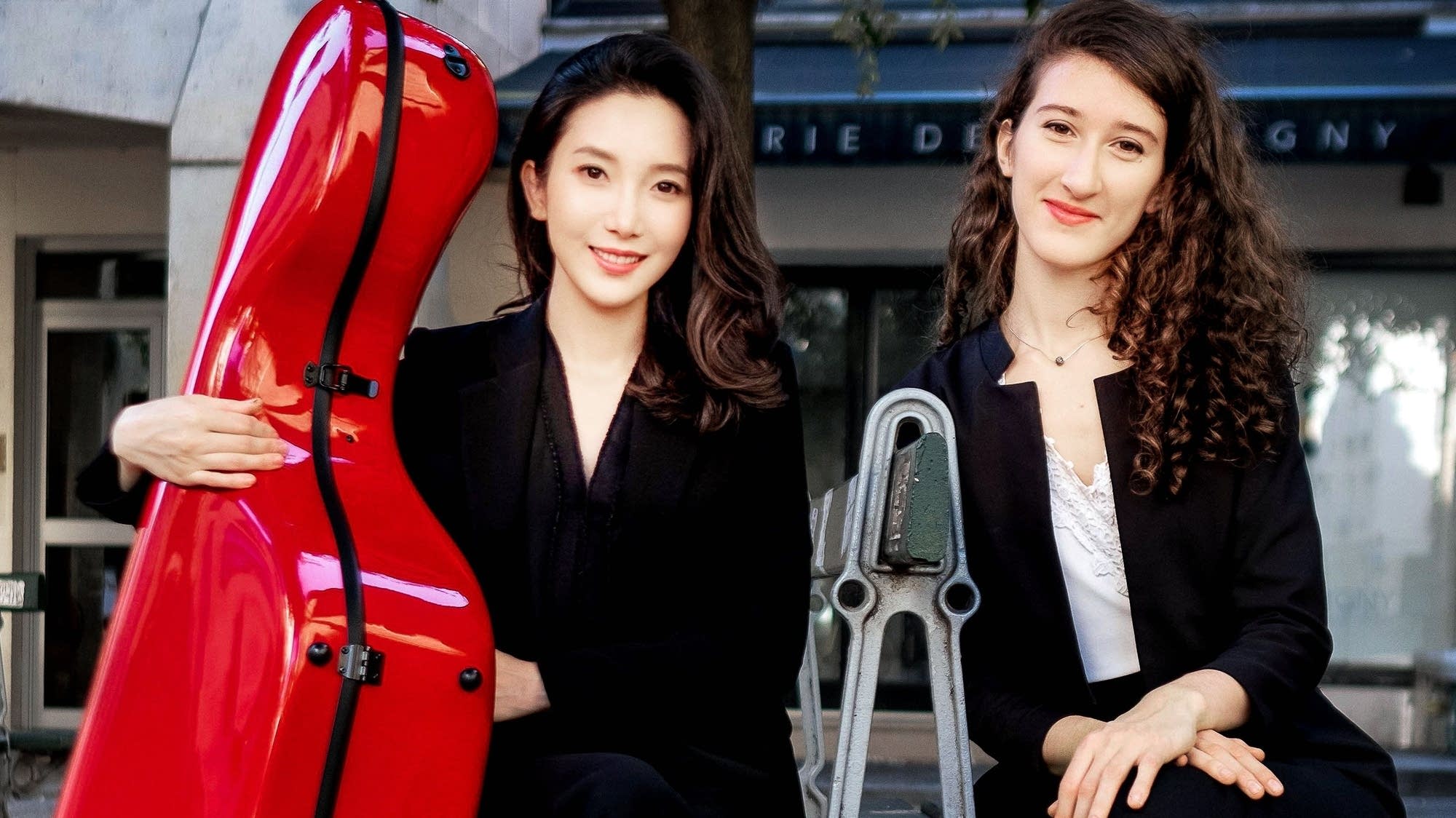 In latest release, cellist Hee-Young Lim dives into Russian sonatas