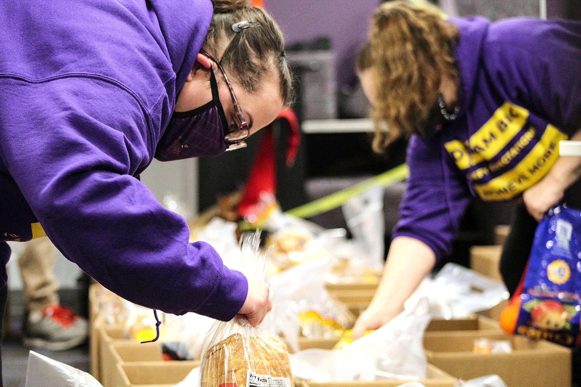 MSU Mankato addresses hunger on campus with free groceries now, food ...