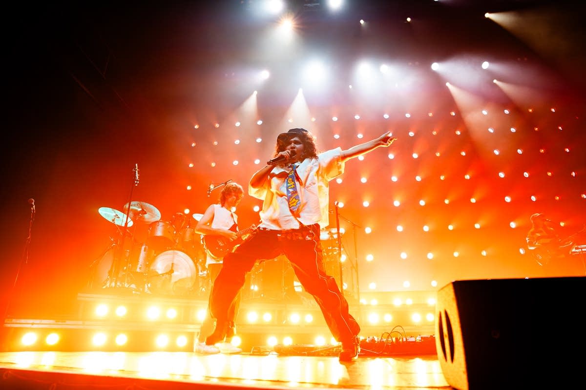 Remi Wolf celebrates Minnesota during an energized Palace Theatre show