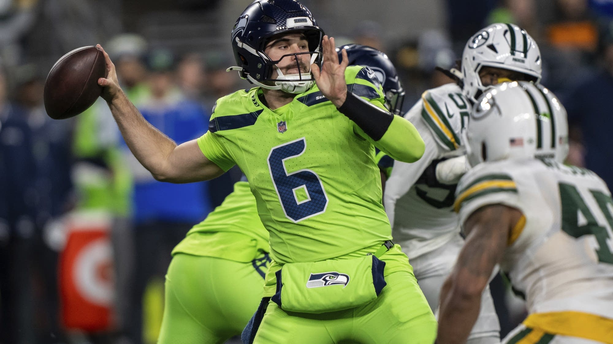 Vikings acquire QB Sam Howell from Seahawks in trade involving 5th ...