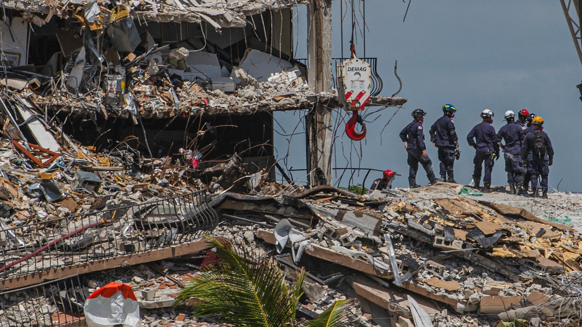 Families of the missing visit site of Florida condo collapse | MPR News