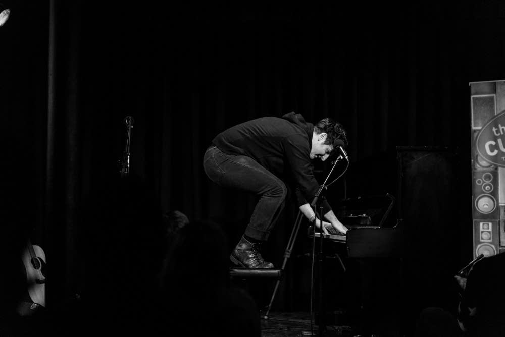 Low Cut Connie's Adam Weiner plays a solo Microshow | The Current