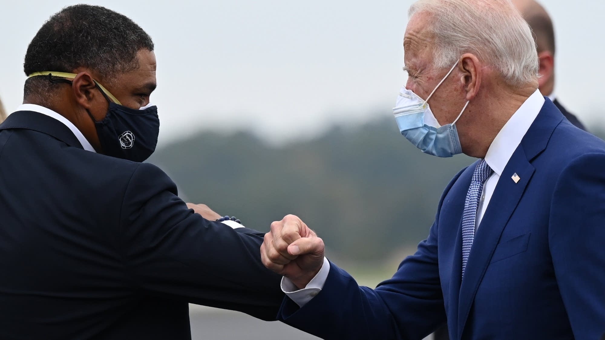 Biden filling top White House team with campaign veterans | MPR News