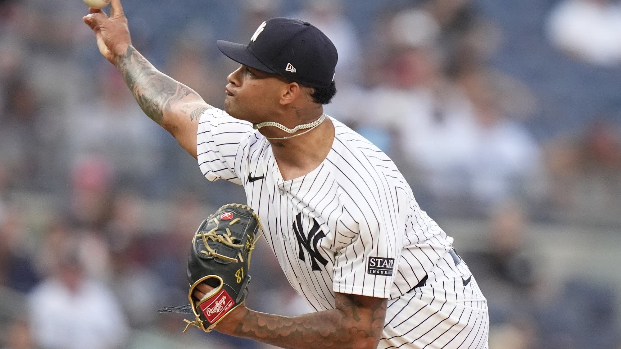 Gil wins 7th straight start as streaking Yankees shut down Twins again ...