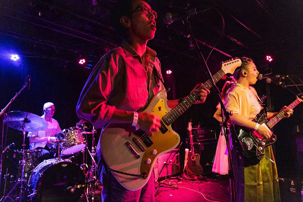 Cafuné bring infectious energy at 7th St Entry