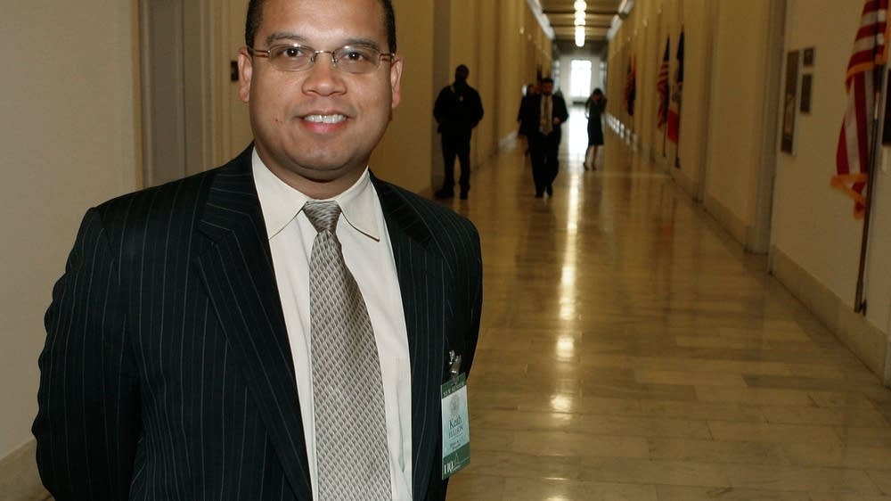 Minneapolis cop accused of slur against Ellison | MPR News