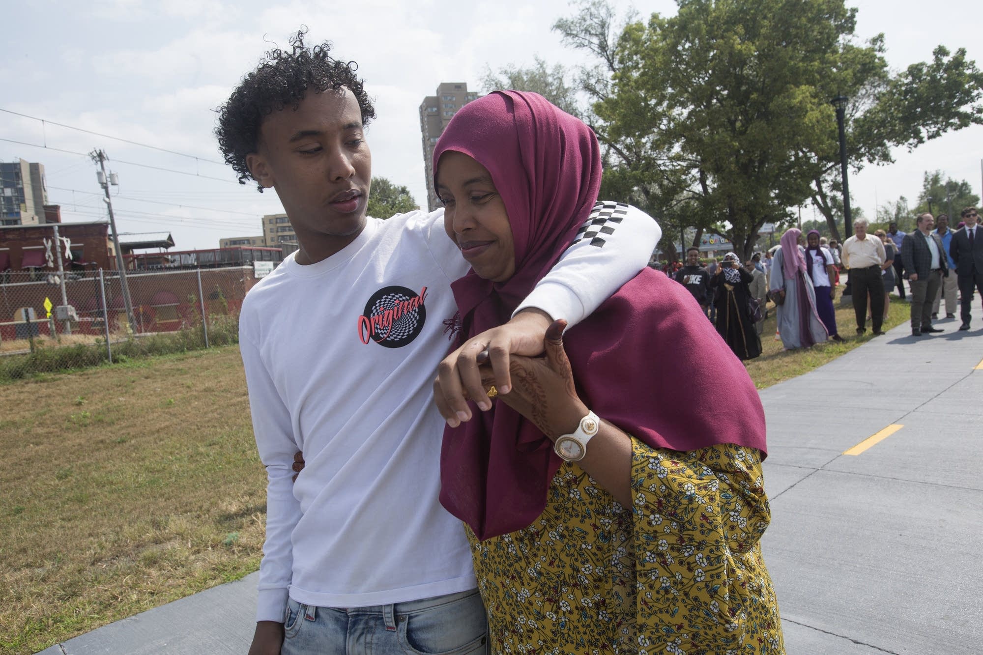 New paved path connects Cedar-Riverside to downtown Mpls. | MPR News