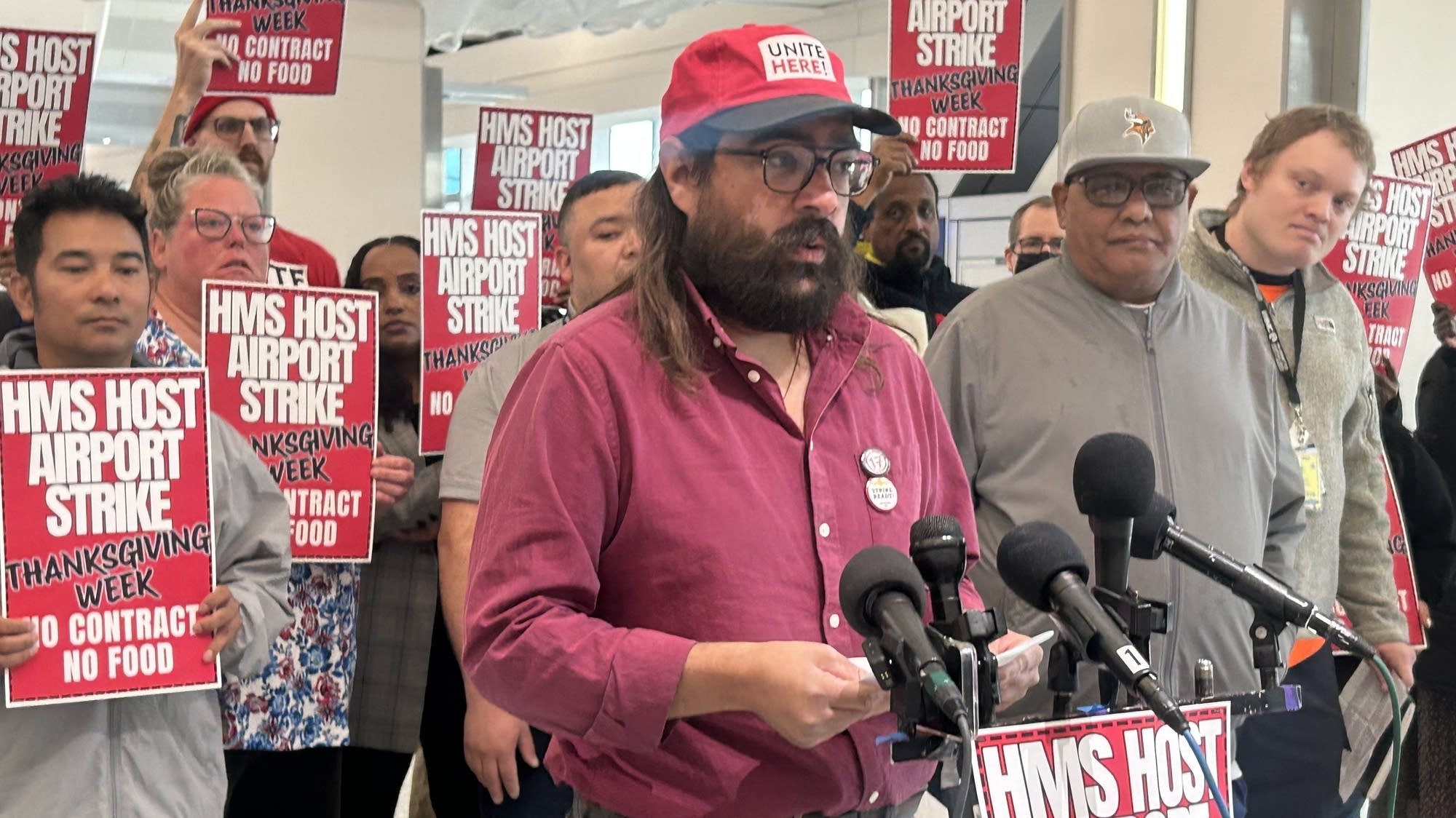 MSP food workers announce strike deadline before Thanksgiving rush ...