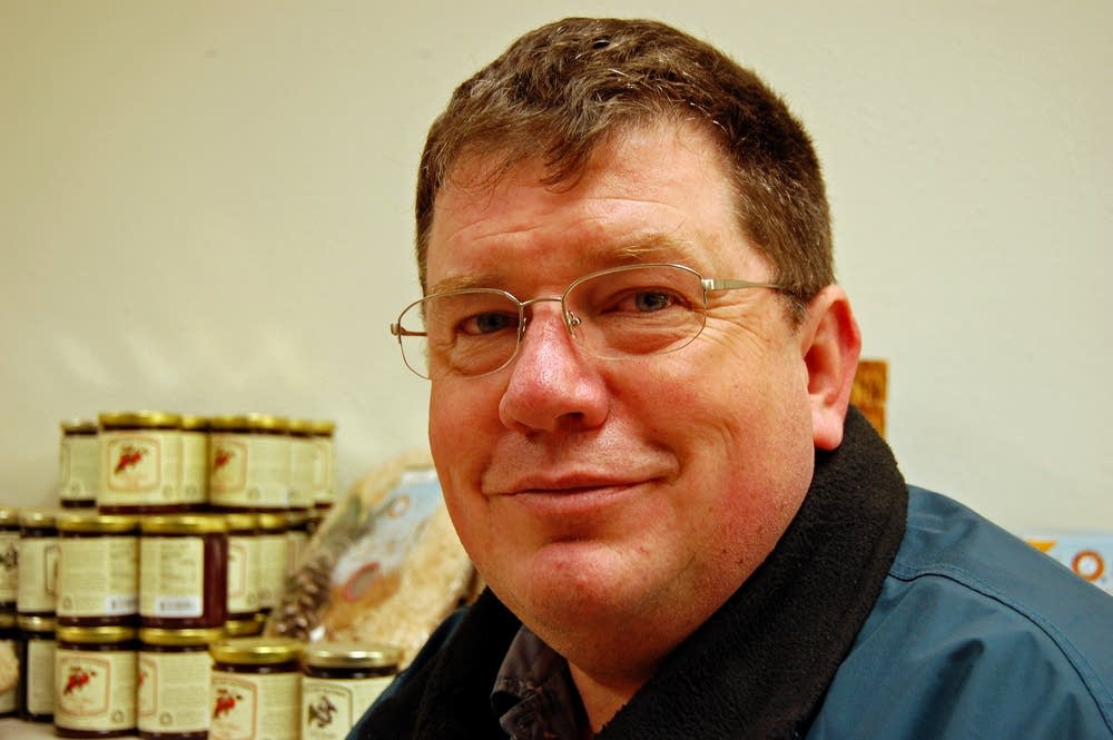 American Indian products selling big on the Web | Minnesota Public ...