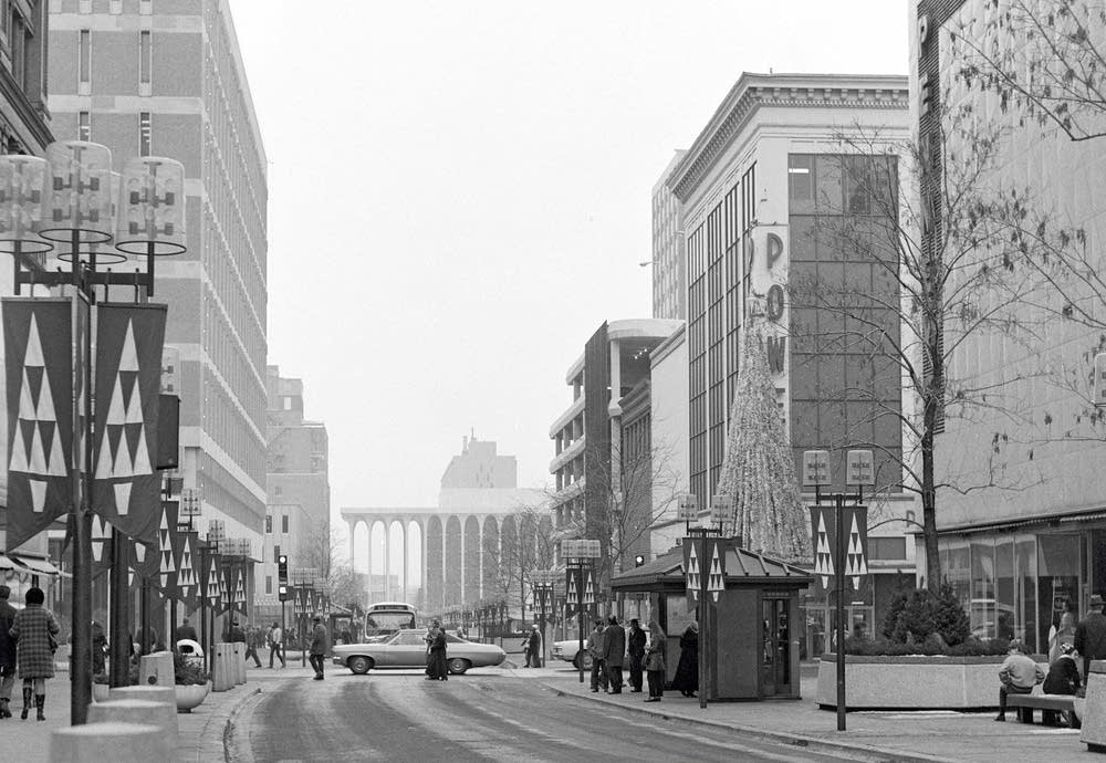 Unearthed photos: Downtown Minneapolis in the 1970s | Minnesota Public ...