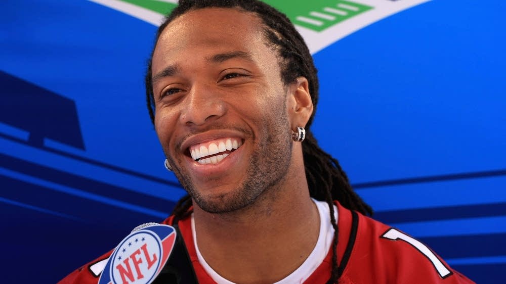 Sportswriter father to cover son in Super Bowl | MPR News