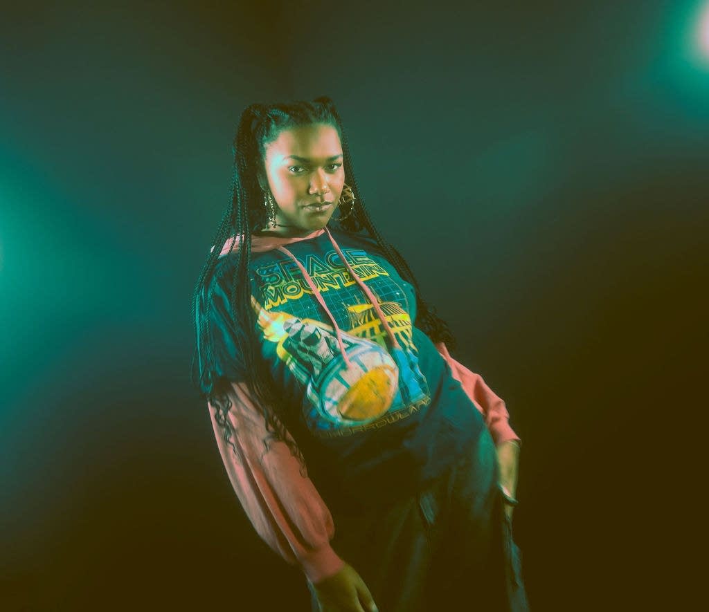 Interview: Zora explores alter ego on dark second album, 'BELLAdonna'