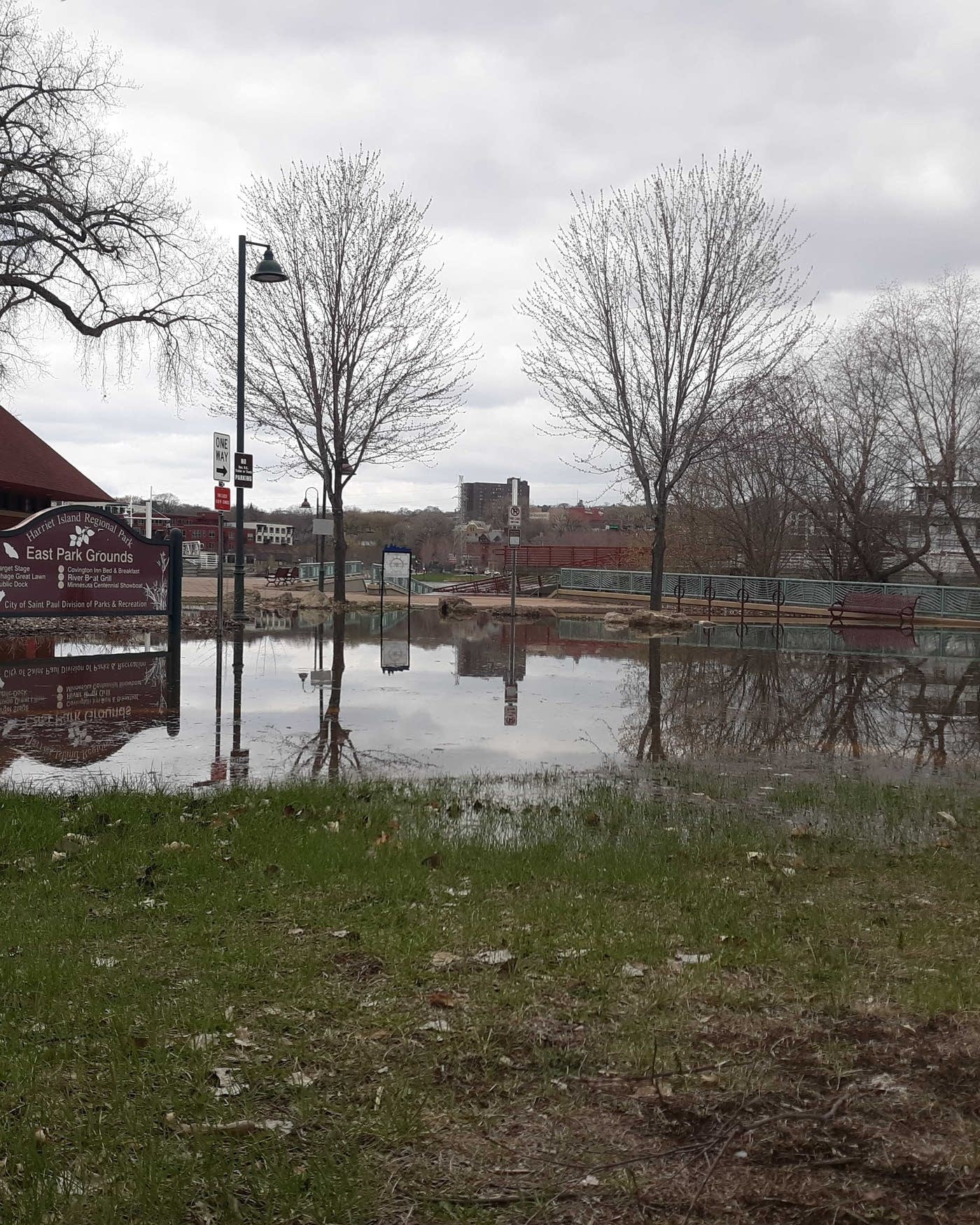 Harriet Island Flooding 2024