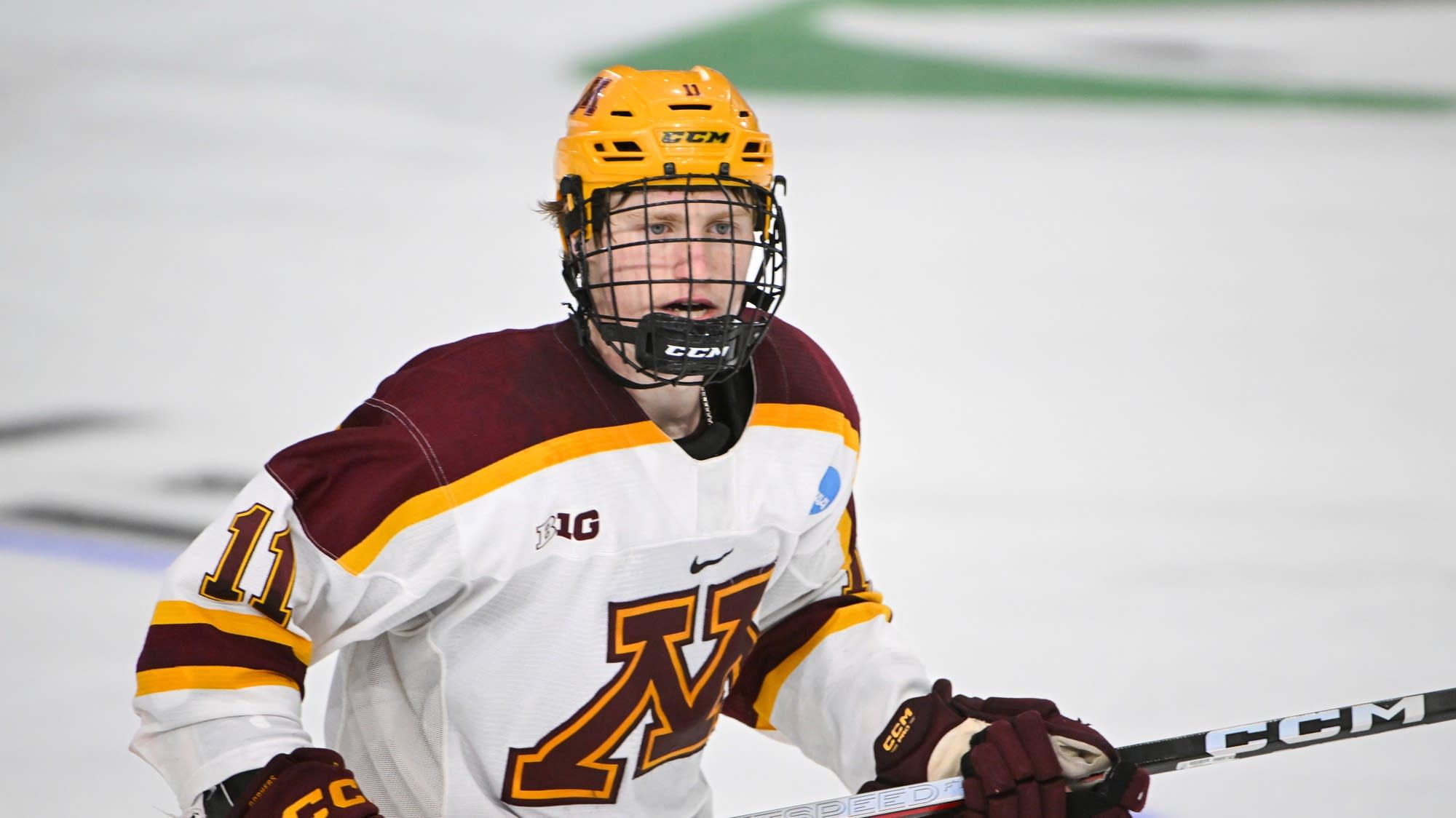 Former U of M hockey players Moore and Rinzel each make their NHL debut ...